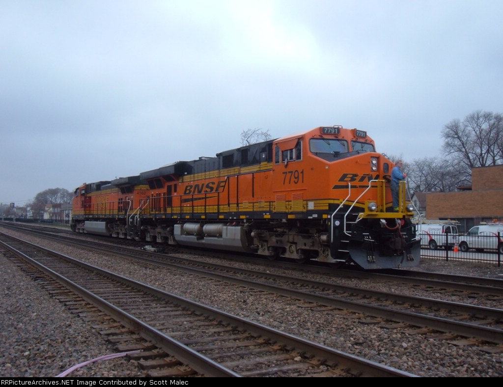 BNSF 4162 & 7791